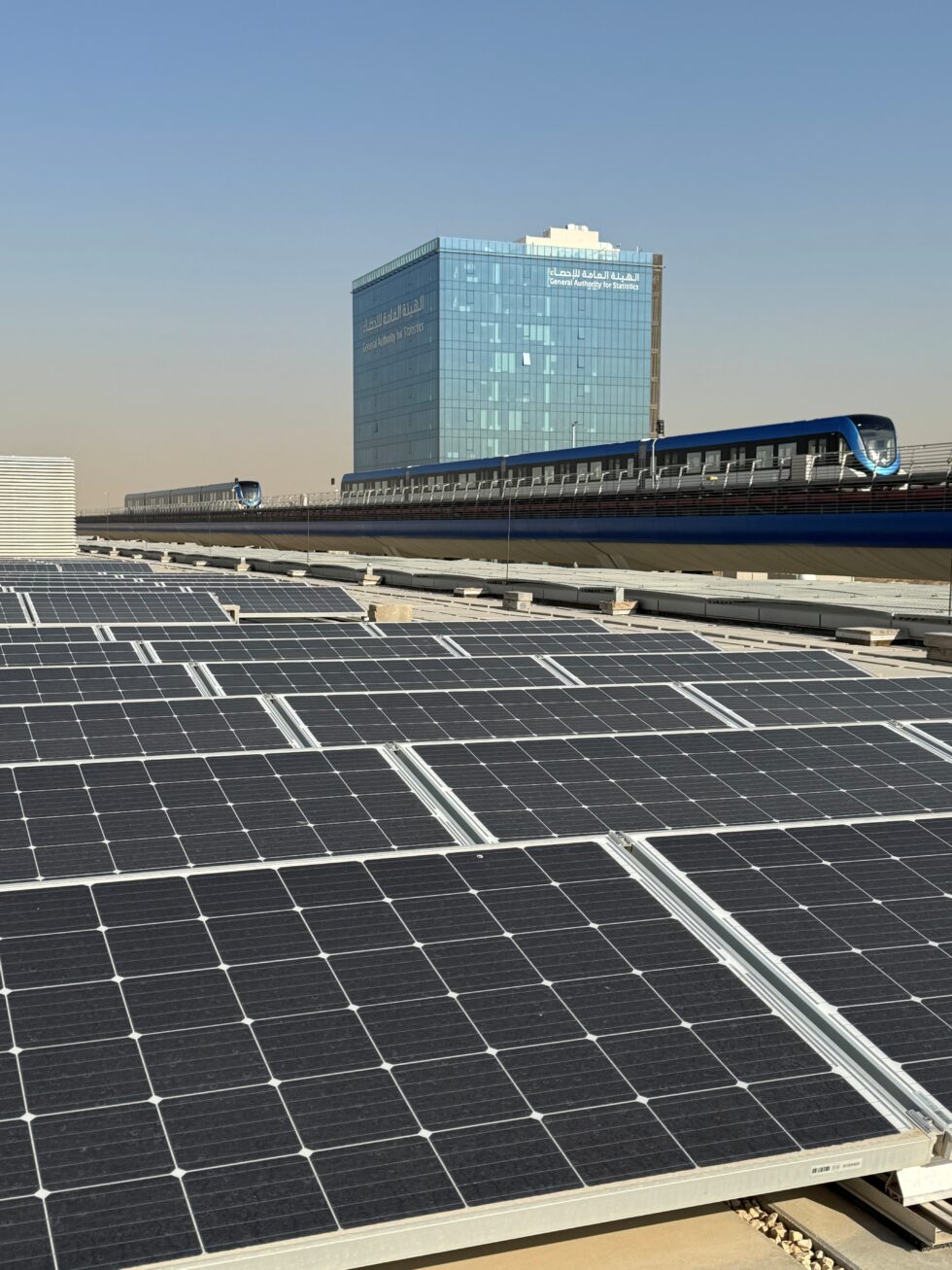 PV-installation of one of the world´s largest infrastructure projects ...
